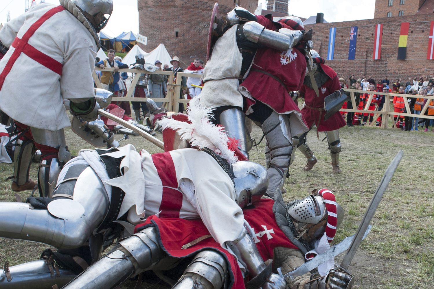 The Armored Combat League and The IMCF: What Can We Learn From Them ...